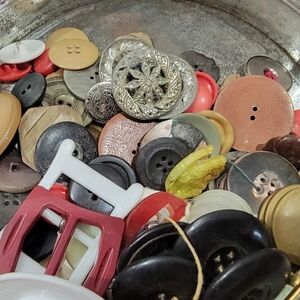 Other | Vintage Button Tin | Poshmark